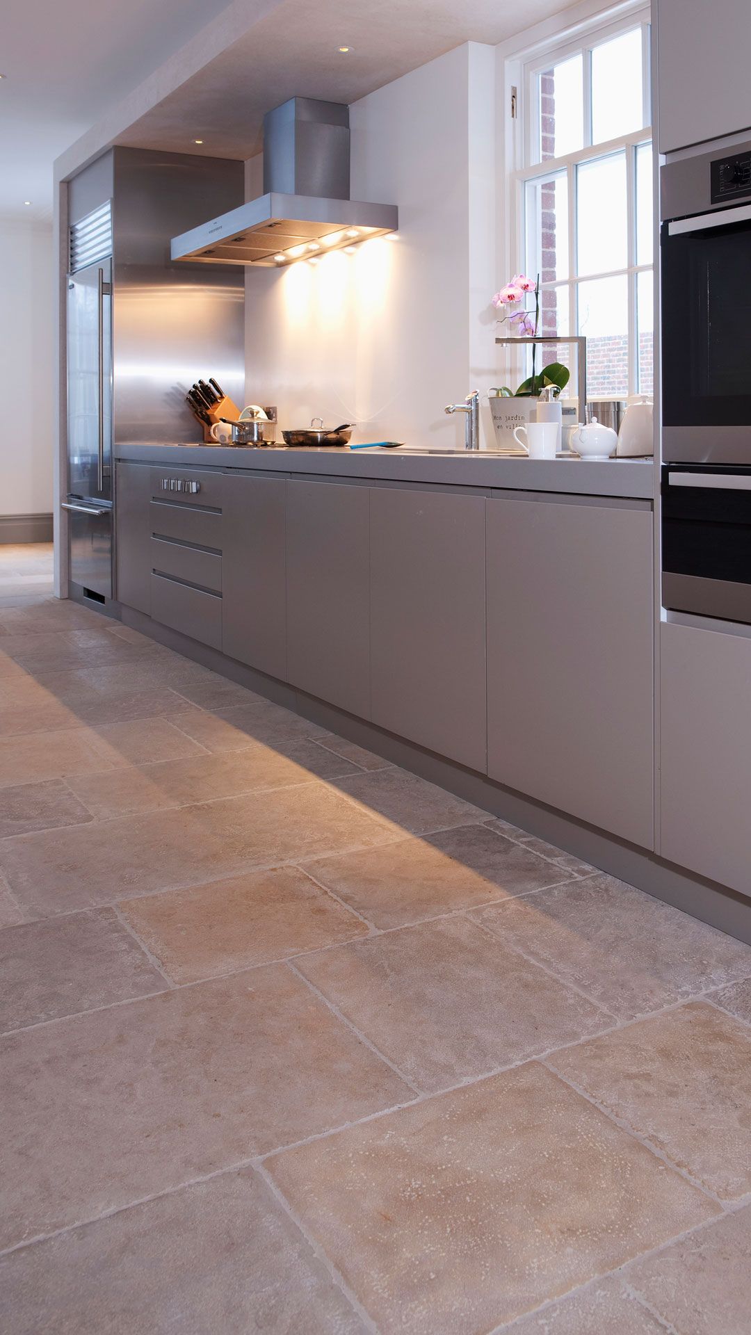 Stone Age Limited - Living